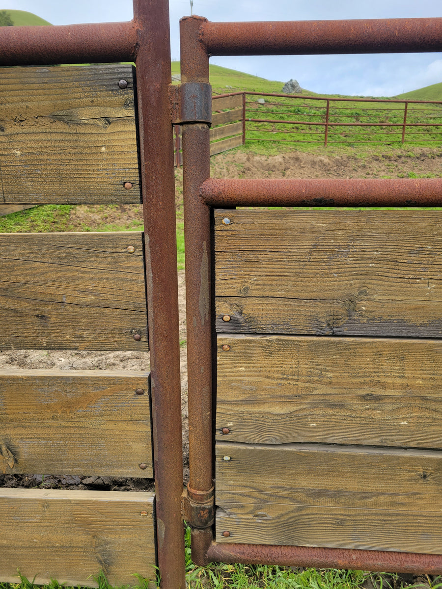 1-7/8" Pipe Gate Hinge Set – Evans Fabrication